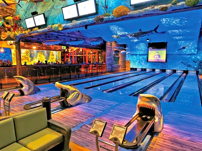 Uncle Buck's Fish Bowl and Grill 1