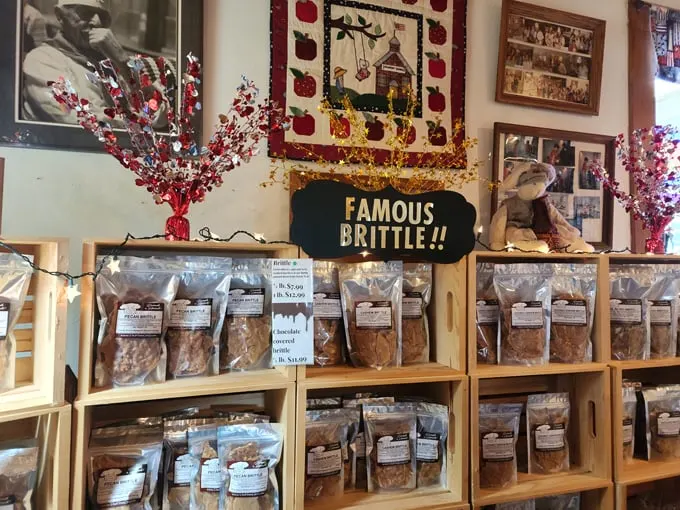 Uncle Tom’s Candy Store 5