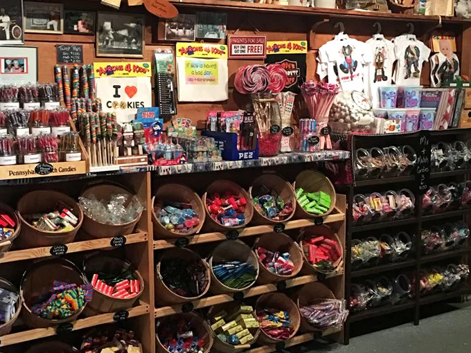 Uncle Tom's Candy Store (Ellison Bay) 2