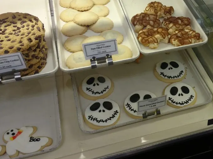 Vande Walle's Candies Inc 6