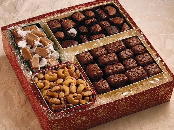 Vande Walle's Candies Inc 9