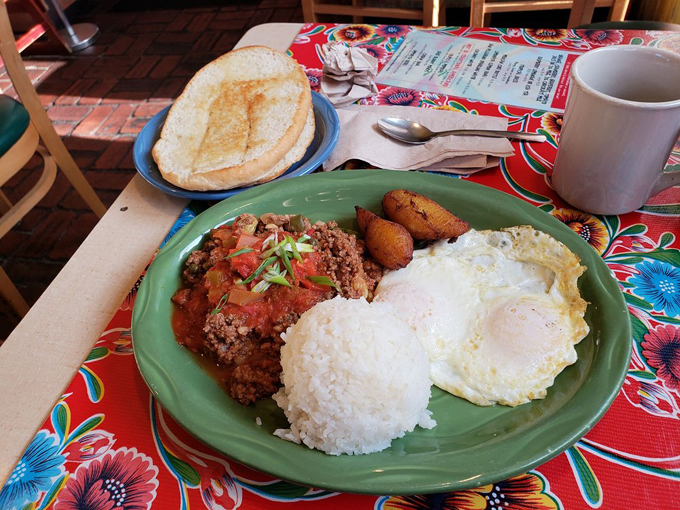 Victor's 1959 Cafe 6