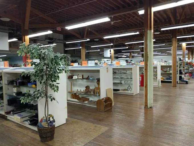 Volunteers of America Thrift Store 7