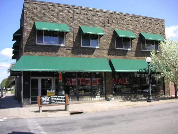 west st paul antiques 1