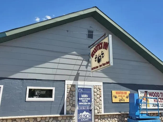 Woodtick Inn 1