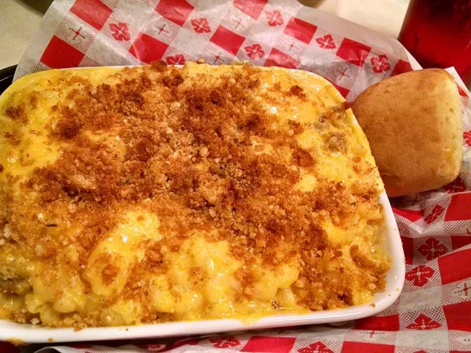 Zaroni's Pizza 6