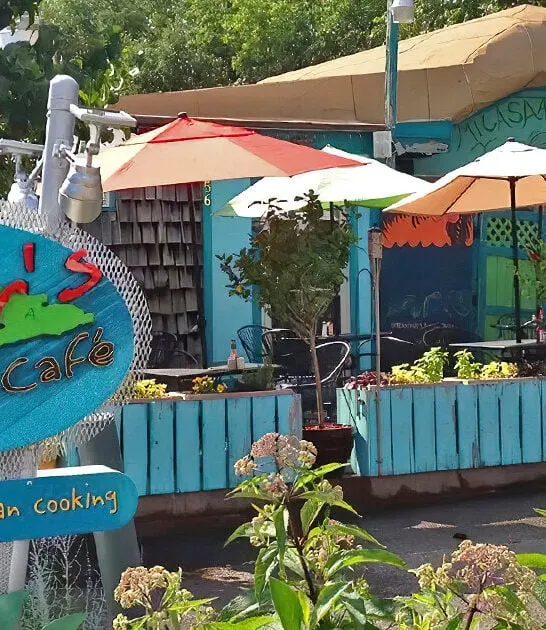 caribbean themed cafe minnesota ftr