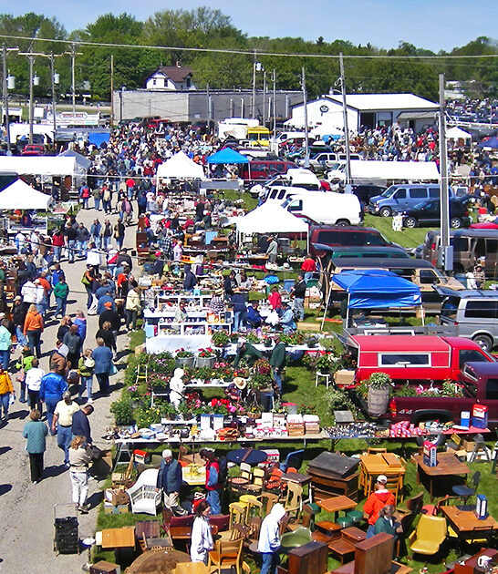 enormous wisconsin flea market ftr