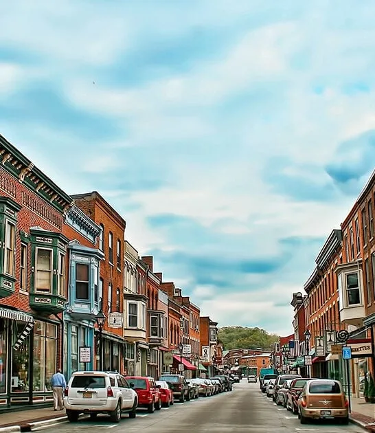 gorgeous historic town illinois ftr