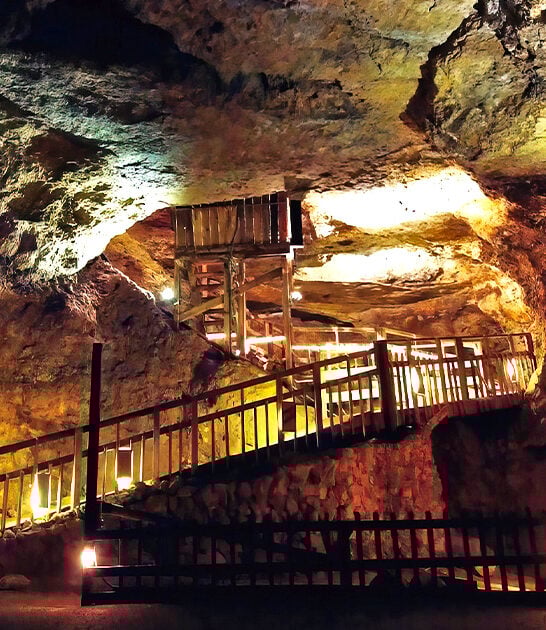 jaw dropping cave wisconsin ftr