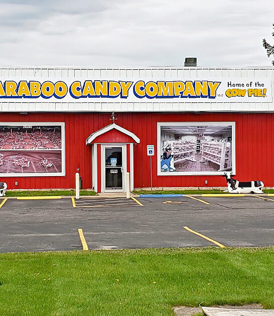 quirky candy store wisconsin ftr