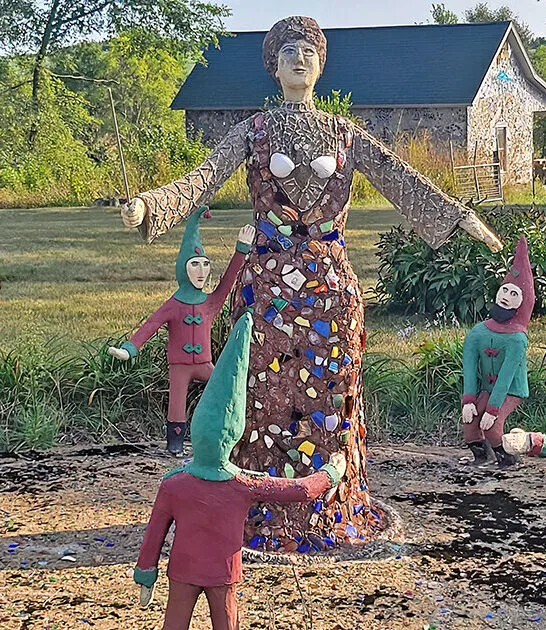 quirky sculpture garden wisconsin ftr