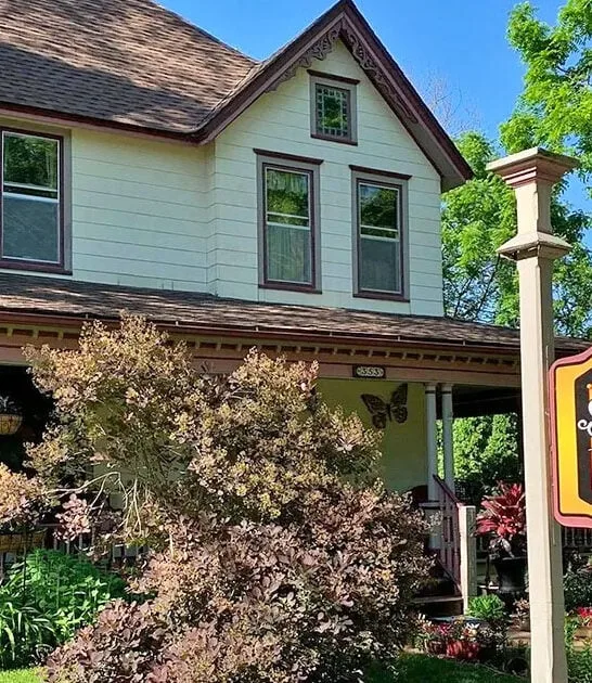 steampunk bed breakfast wisconsin ftr