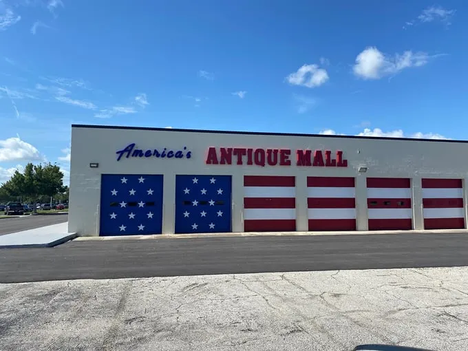 america's antique mall 1