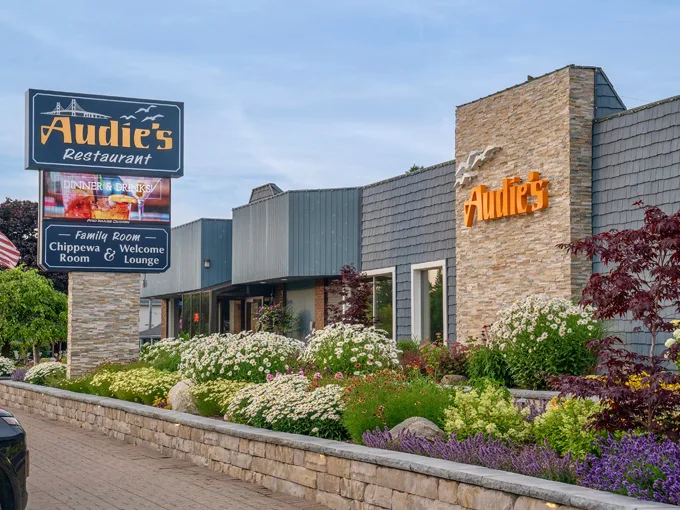 audie's restaurant 1