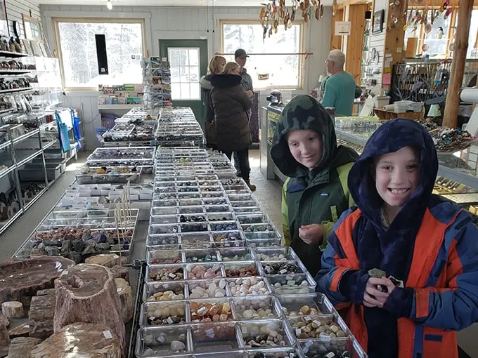beaver bay agate shop 6