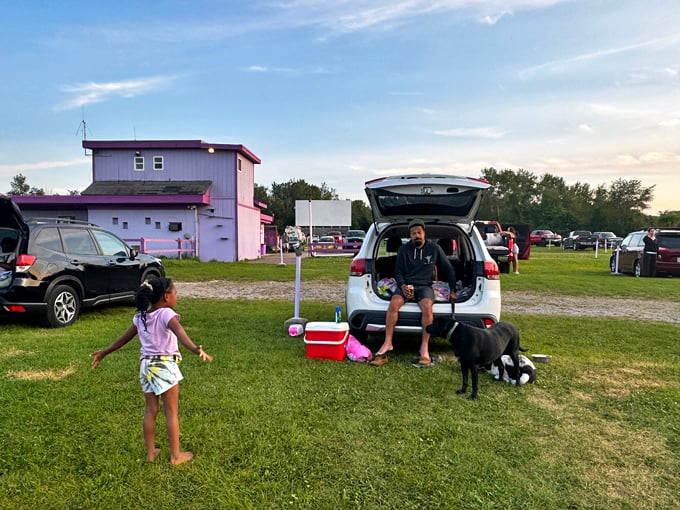 big sky twin drive in theater (wisconsin dells) 1