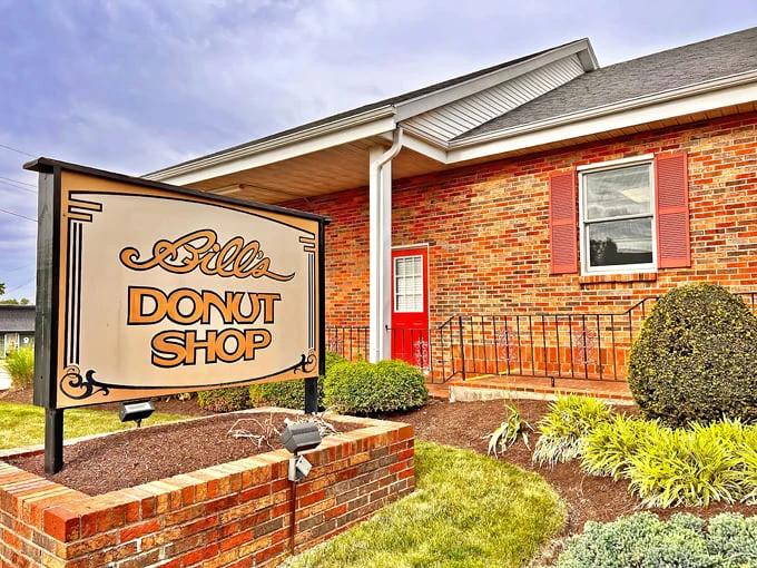 Bill's Donut Shop 1