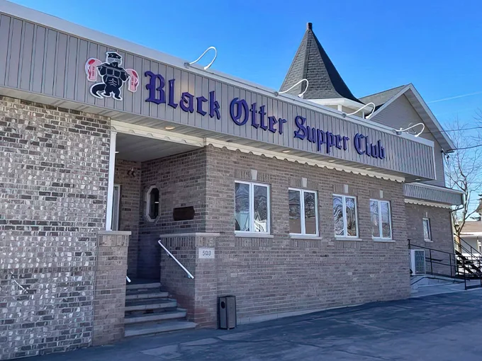 black otter supper club