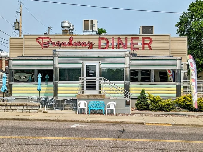 broadway diner 1
