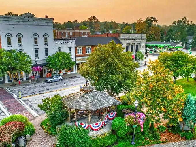 chagrin falls, ohio 1