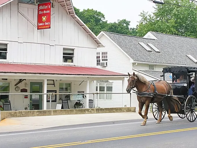 Charm, Ohio 1