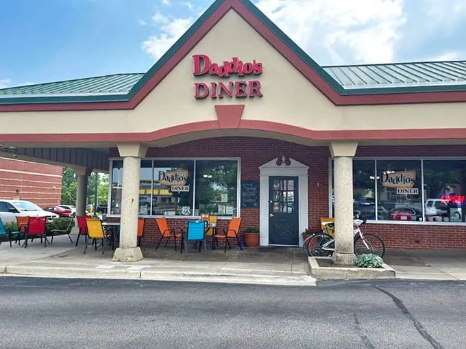 Daddio's Diner 1