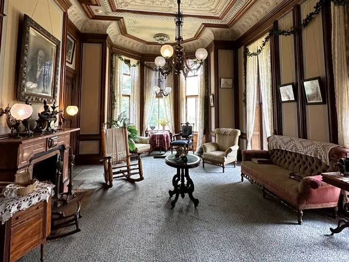 david davis mansion 3