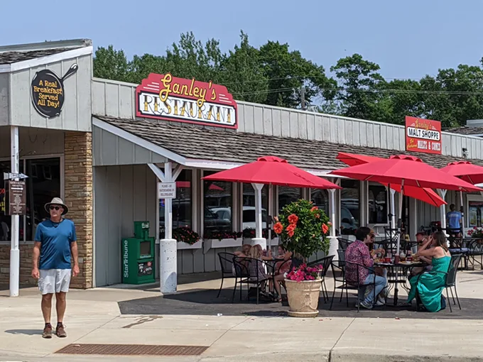ganley's restaurant 1