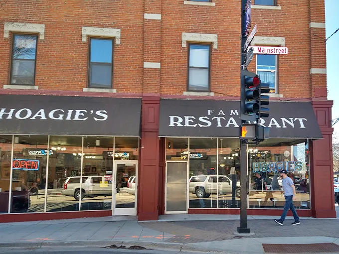 hoagie's family restaurant 1