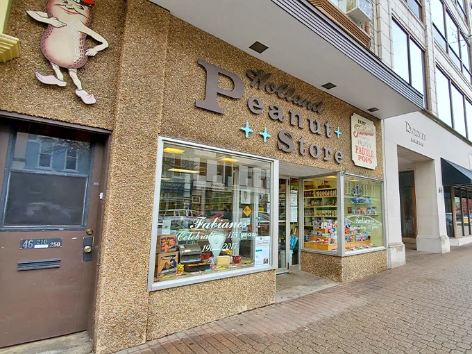 holland peanut store 1