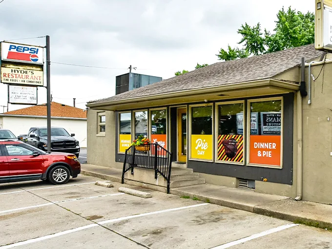 hyde's restaurant 1