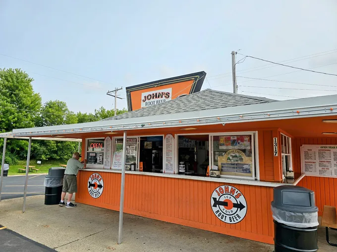 John's Drive-In 1