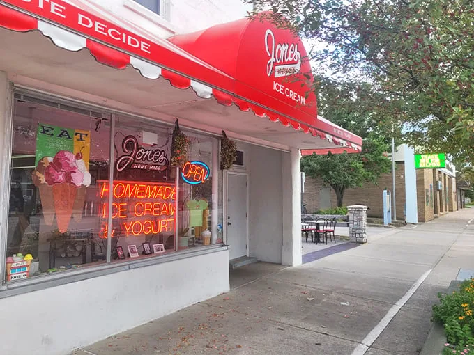 Jones Homemade Ice Cream Parlor 1