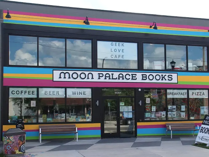 moon palace books 1