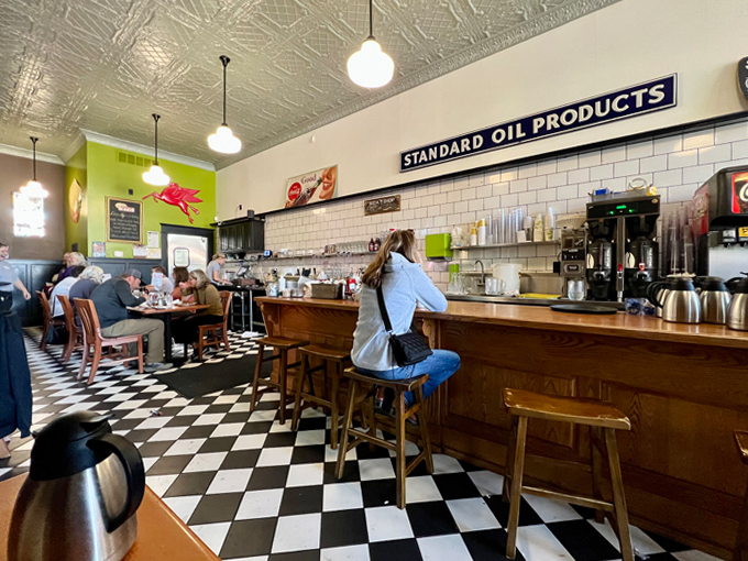 Nick's Downtown Diner 8