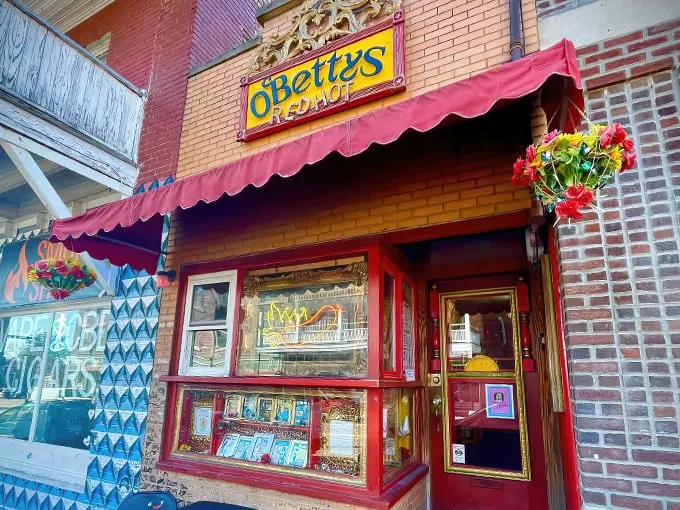 o'betty's red hot! 1