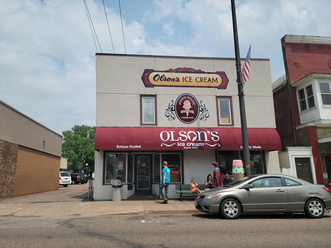 olson’s ice cream 1
