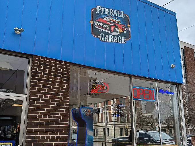 pinball garage 1