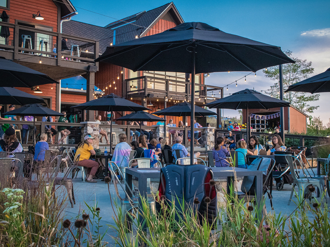 Quarry Cable Park & Grille 6