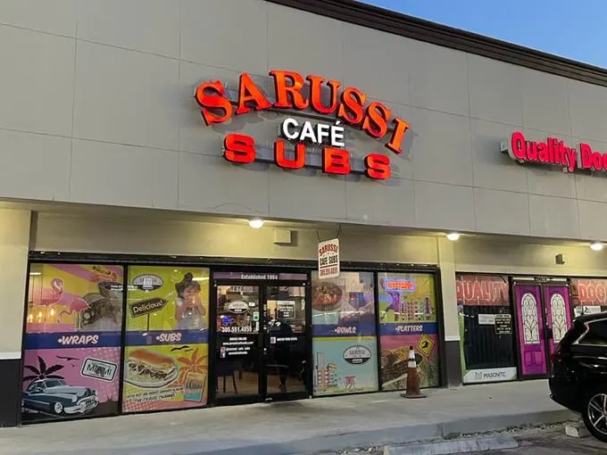 sarussi cafe subs 1