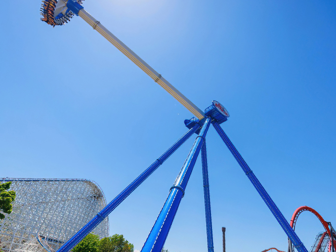 sky striker 1