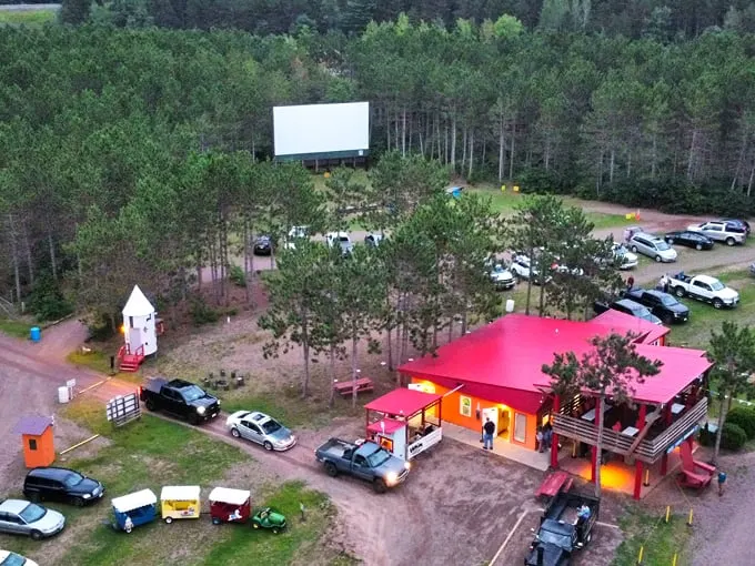 stardust drive in movie theater (chetek)