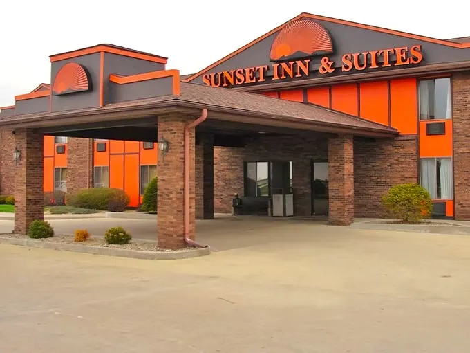 Sunset Inn & Suites 1