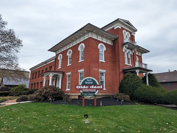 the olde jaol steakhouse and tavern 1