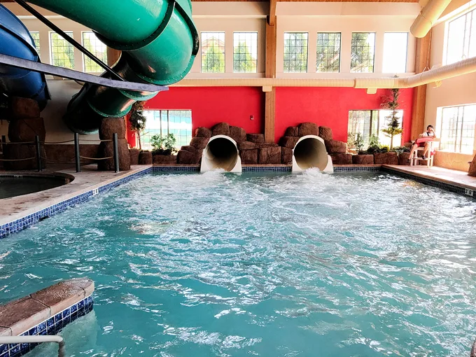 Tundra Lodge Waterpark 4