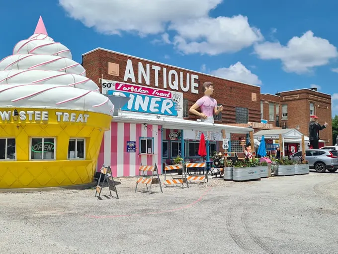 twistee treat diner 1