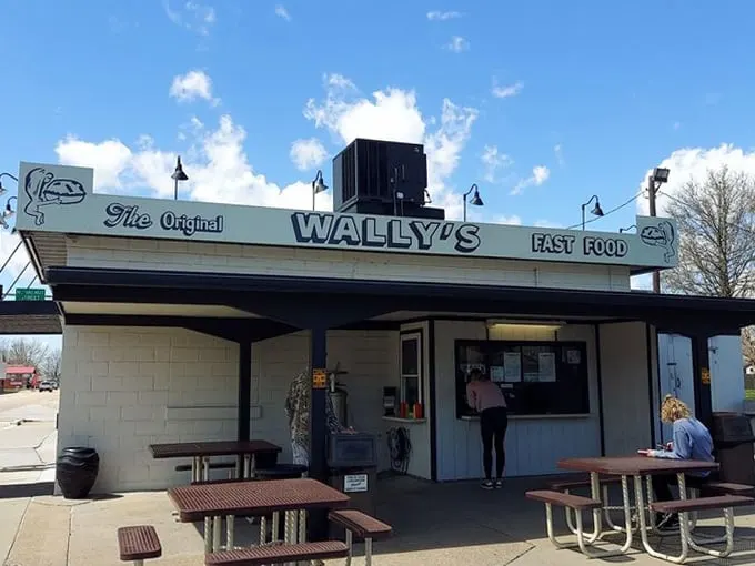 wally’s 1