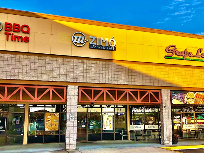 zimo bakery & cafe 1