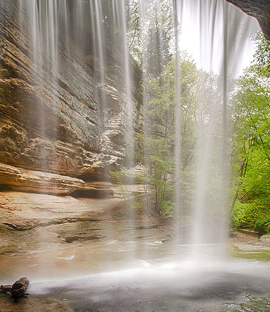 illinois 40 foot waterfall ftr
